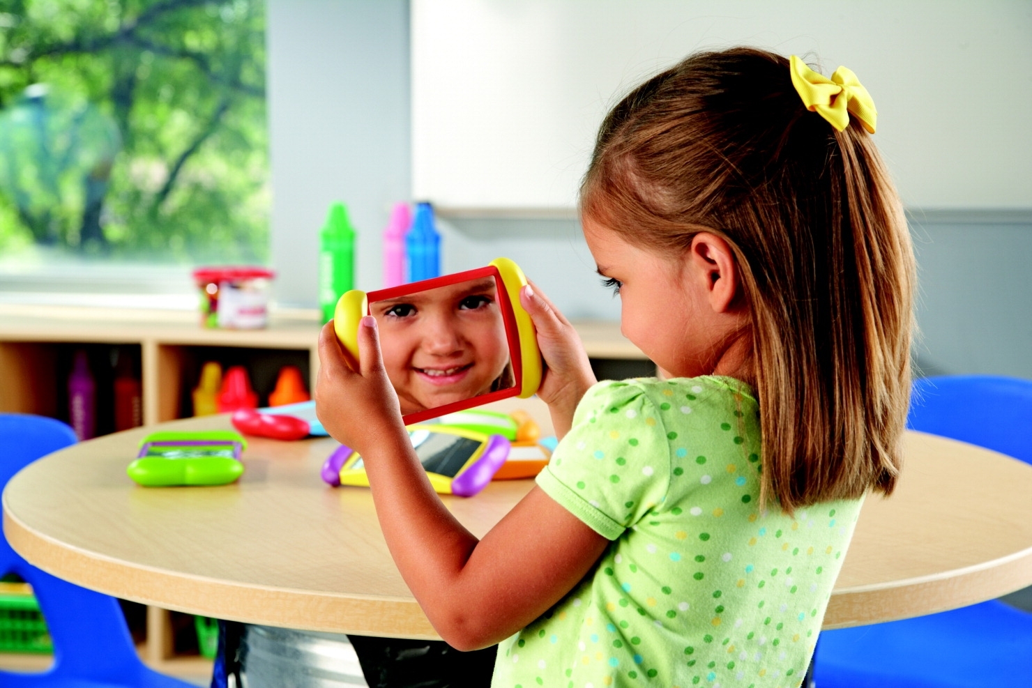 MansionSchools.com : Learning Resources Me Mirrors, 4 X 6 Inches, Set ...